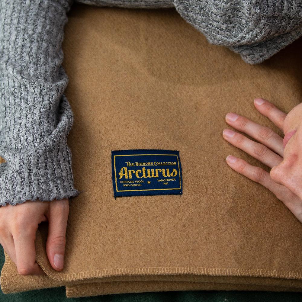 King and Queen Wool Blankets – Arcturus